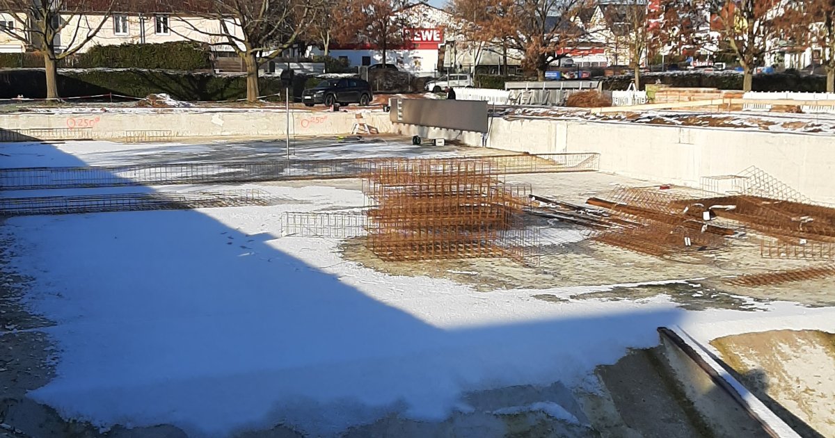 Die Sanierung des Schwimmbades in Rodheim schreitet voran – ab Mitte ...